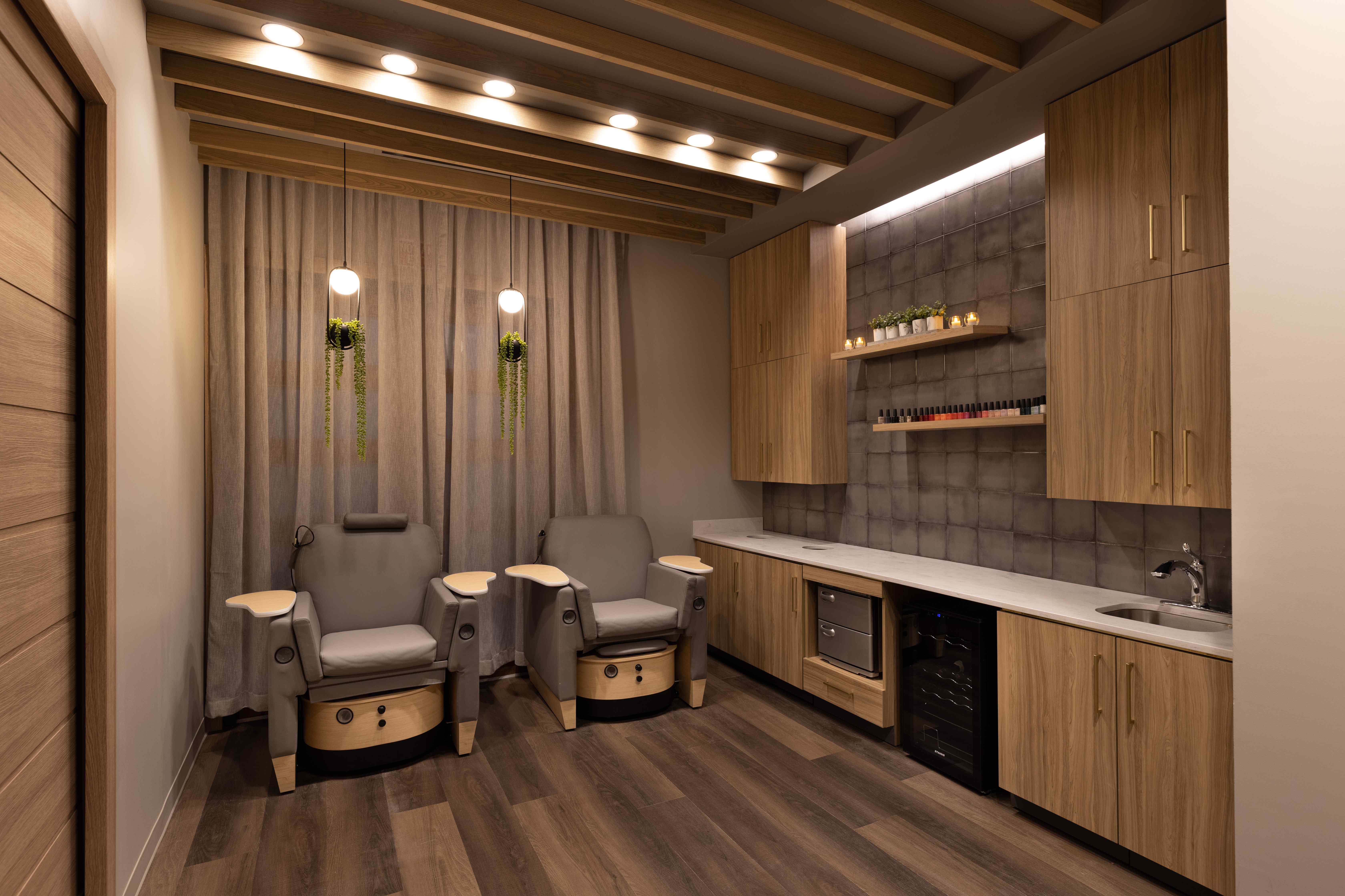 Spa Design | Woodhouse Spas Franchise
